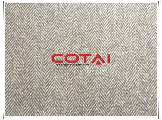 3CM 50% Wool Woven Light Camel Herringbone Fabric Anti Wind For Winter Outfit 600GSM