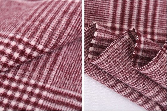 50% Wool 40% Polyester One Sided Tartan Red / Blue / Black Customized Color Overcoat