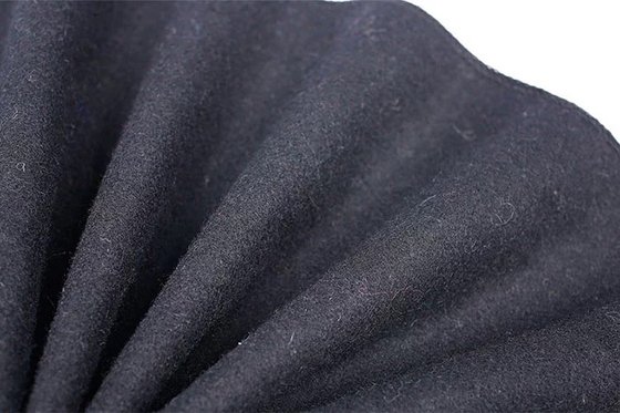 Woolen Yarn Type Melton Wool Fabric 410g Weight Pure Color For Coats Woven