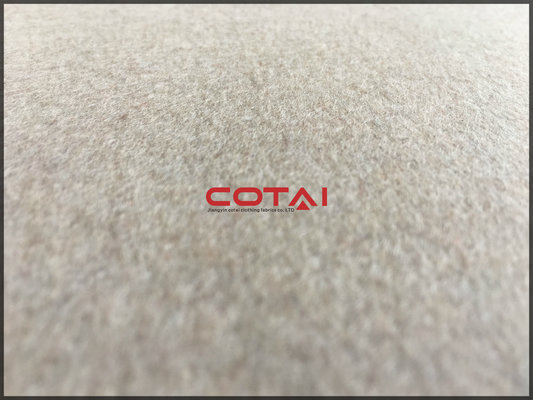 Woven Yarn Type Alpaca Wool Fabric With 70% Wool 20% Polyester Component