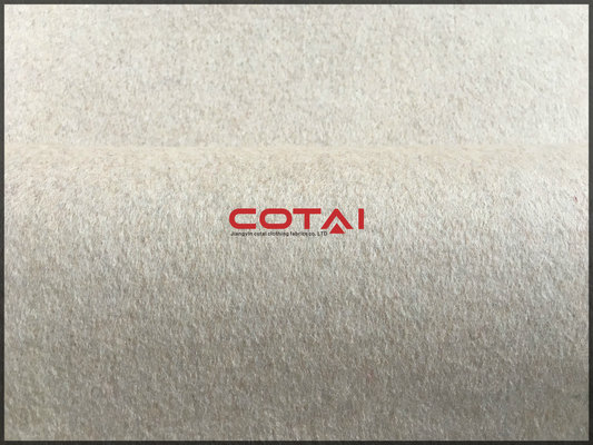 Woven Yarn Type Alpaca Wool Fabric With 70% Wool 20% Polyester Component