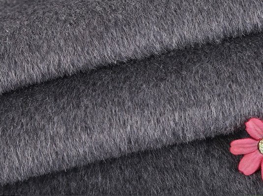 Polyester Twill Fabric Organic Wool Fabric Long / Short Hair Customized Winter Coat