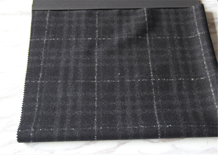650 G / M Big Tartan Wool Fabric Black And Gray Anti Pilling For Winter Mens Jackets