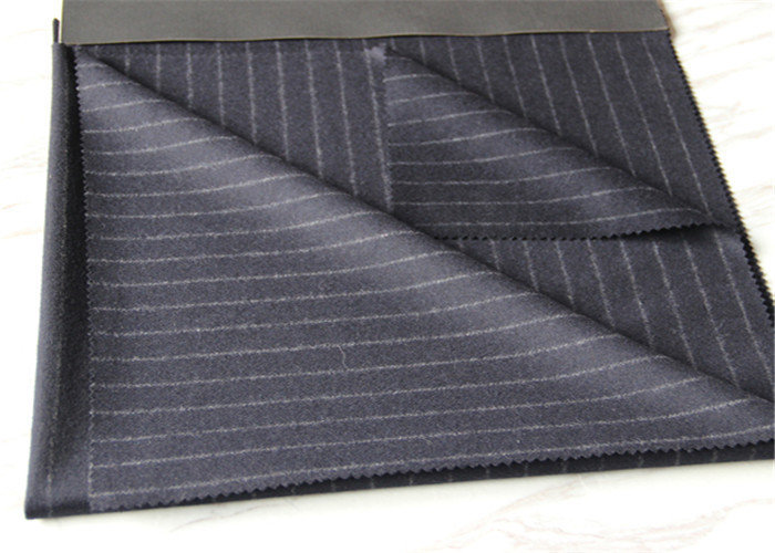59CM Grey Mens Suit Fabric 50% Wool With White Strip 450 Gram Per Meter