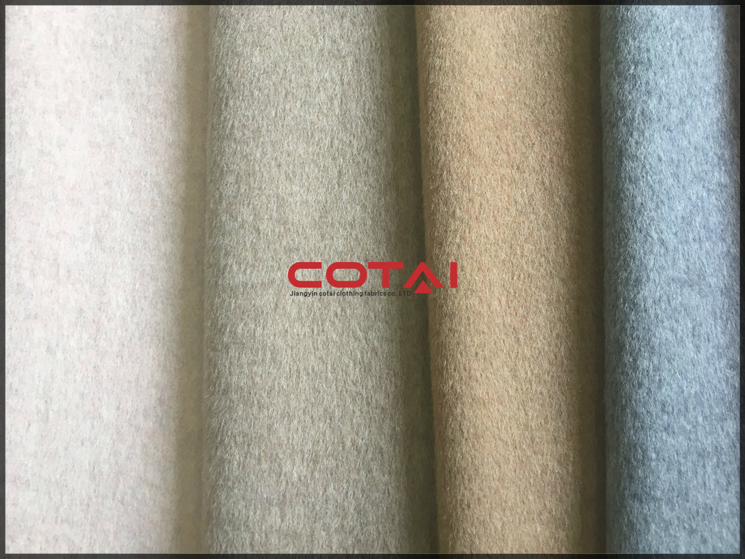 Woven Yarn Type Alpaca Wool Fabric With 70% Wool 20% Polyester Component