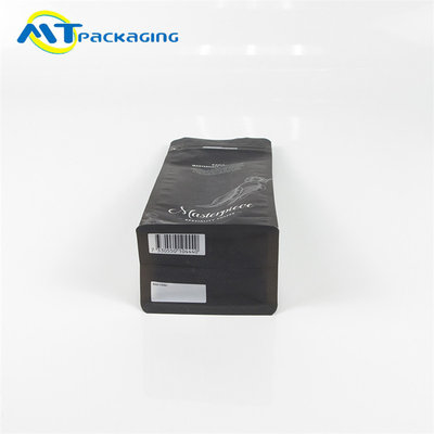Easy To Carry Flat Bottom Pouch Oxygen Isolation With Zipper On Top