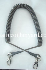 China Plastic safe expandable coil key holder with metal oval hooks as good security long coil supplier