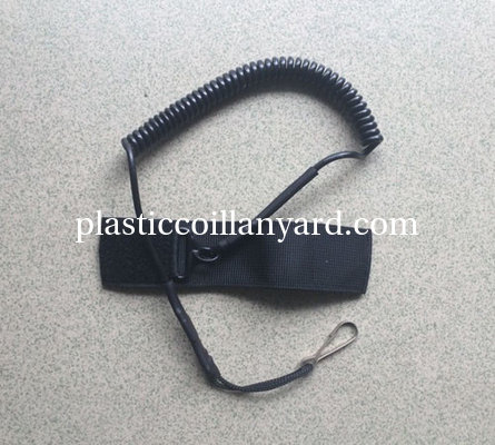 China factory customized made single swivel/snap hook/mini ring tactical pistol lanyard supplier