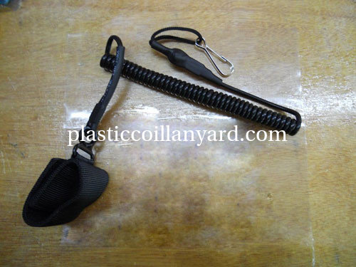 Military tactical coil pistol lanyard dummy cord elastic lanyard secure hand gun dropping supplier
