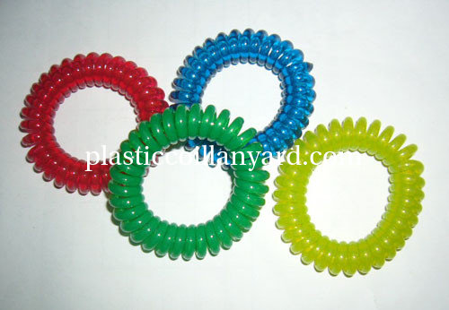 Spiral wrist coil with ring key chain keychain holder stretchable wrist&neck coil lanyard supplier