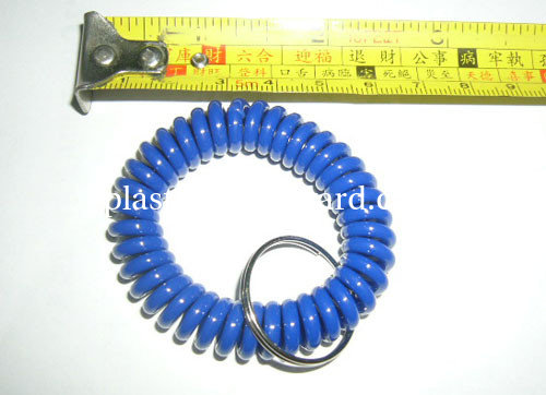 Hot selling in USA solid blue spring coil wrist band holder with key ring holder small MOQ supplier