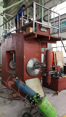 Hydraulic Tee Forming Machine / Tee making machine Clamping Force 4500KN With Centralized Control Buttons