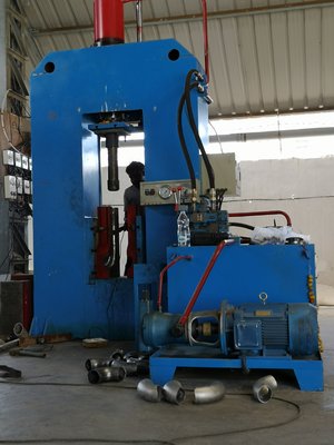 HLE100B Elbow Cold Forming Machine 1/2" to 4" 1D, 1.5D SS/CS, SCH10 / SCH40 / SCH80 / SCH160