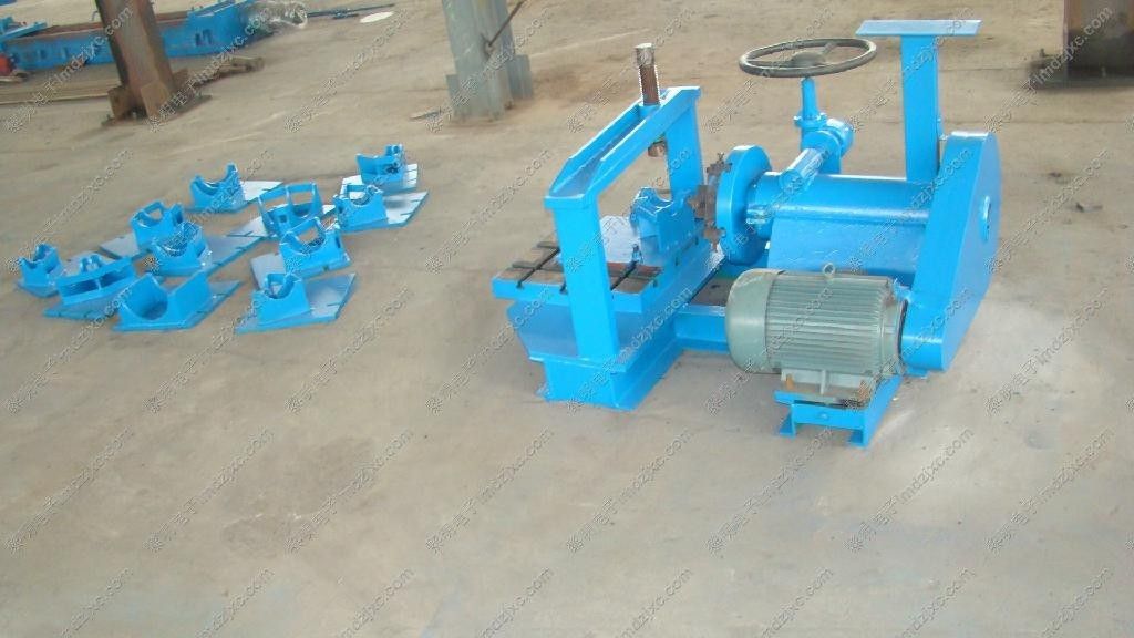 High Accuracy Stainless Steel Elbow Forming Machine PLC Control For Steel Pipe End Flat