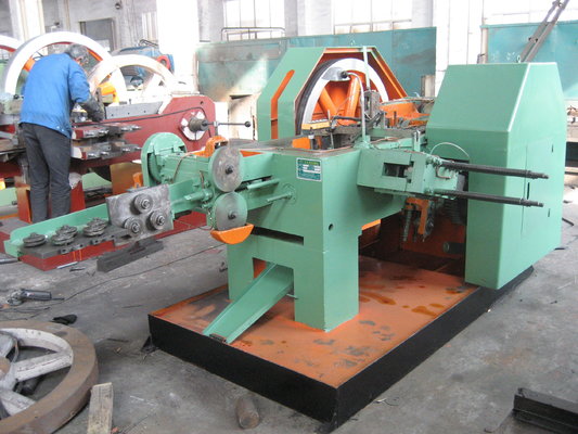 High Precision Cold Heading Machine , Custom Screw Threading Machine For Woodscrew / Bolt