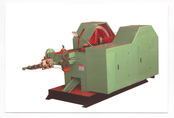 Different Heads Nuts And Bolts Making Machine , Bolt Forming Machine For Rivet