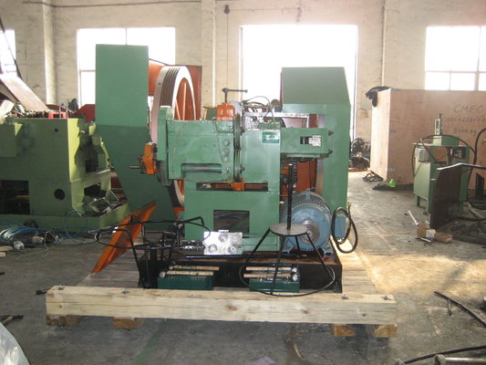 Different Heads Nuts And Bolts Making Machine , Bolt Forming Machine For Rivet