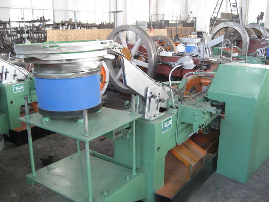Flexible Screw / Bolt Heading Metal Cutting Machine One - Way Operation