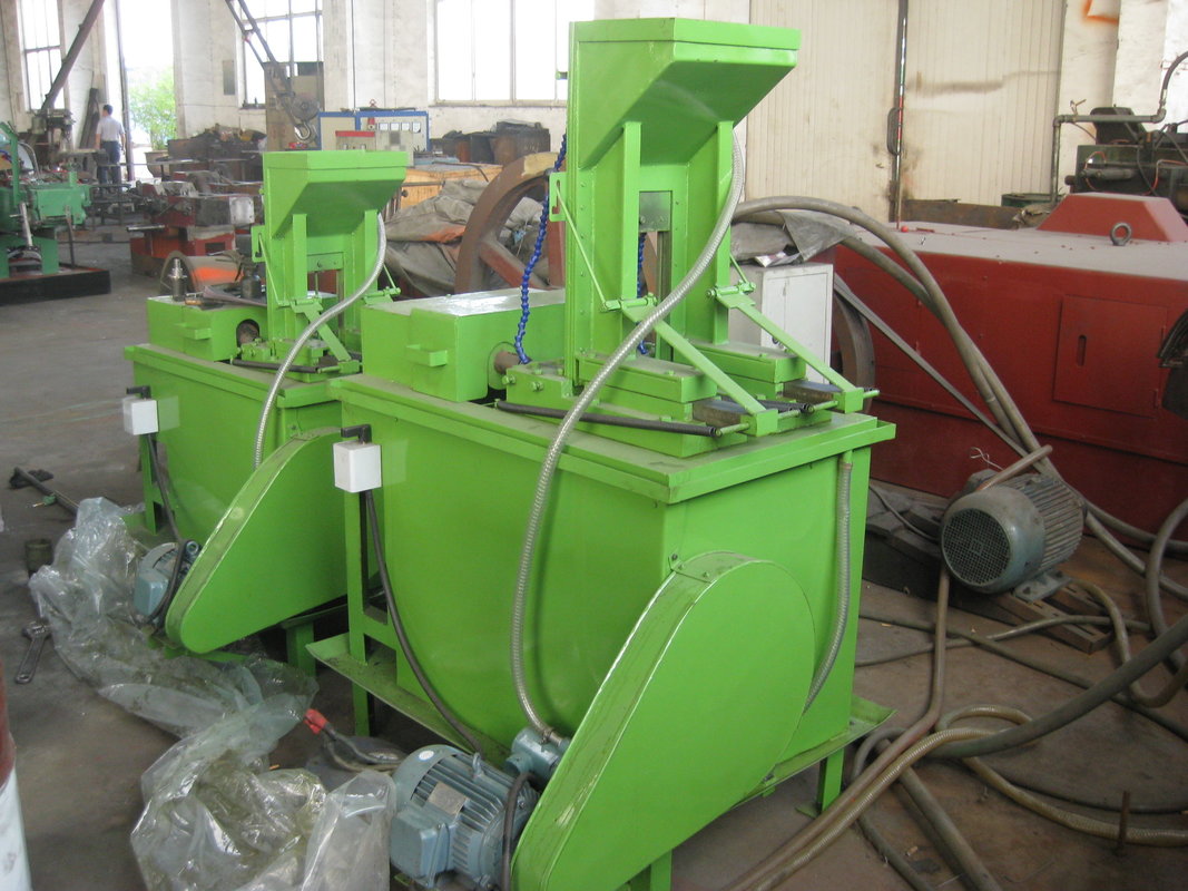 High Speed Cold Nut Tapping Machine For Square / Nonstandard Nuts , 1.1kw - 4kw Power