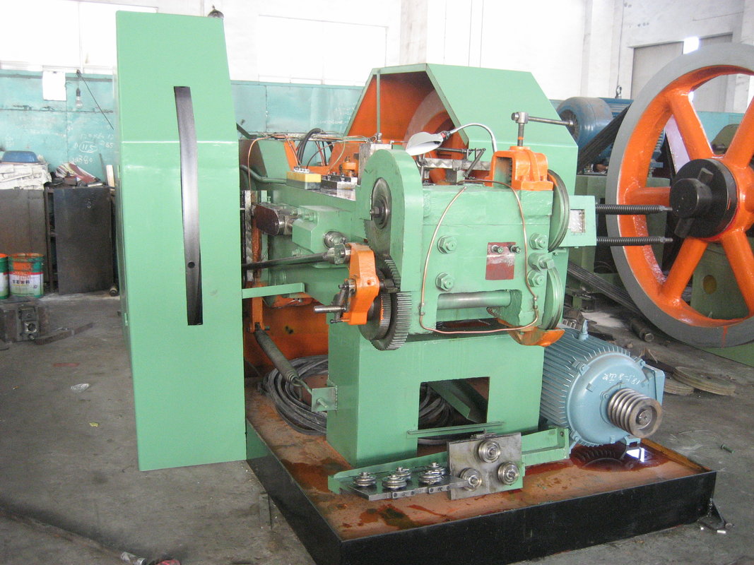 Automatic Screw Maker Machine , Bolt Forming Machine With High Speed / Productivity