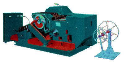 ZS308A High Speed Nut Former Machine , Bolt Cutting Machine 80mm Position Interval