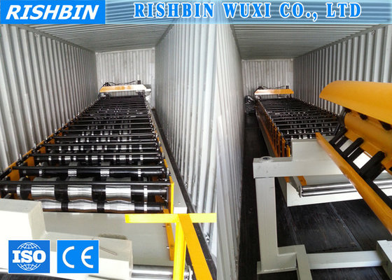 7,5 quilowatts do rolo de aço do painel do telhado da guarnição do beirado da cor que forma a transmissão Chain da máquina