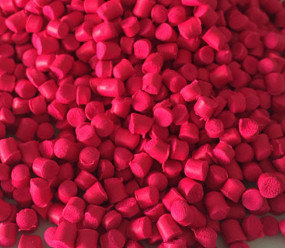 China Fluorescence Pink Plastic Masterbatch Oil Resistance Color Pigment supplier