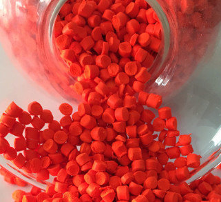 China Extrusion Molding Eva Pigment , Waterproof 170℃ Heat Rubber Masterbatch supplier