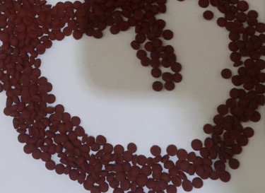 Security Plastic Pigment Masterbatch Brown Pr101 Inorganic Sort For Bedding supplier