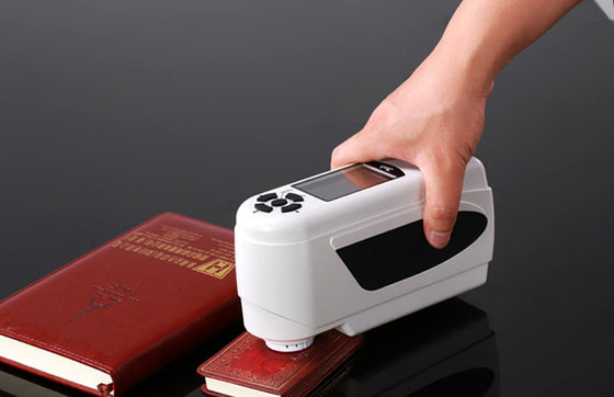 Malaysia NR200 Portable Spectrophotometer Colorimeter D65 With LED Blue Light Excitation
