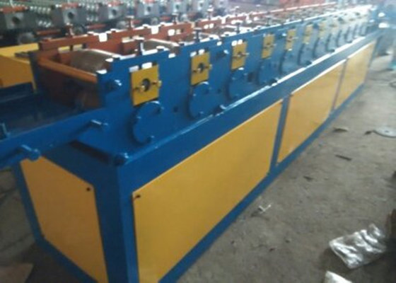 4kw Roller Shutter Door Roll Forming Machine / 13 Step Rolling Shutter Machine