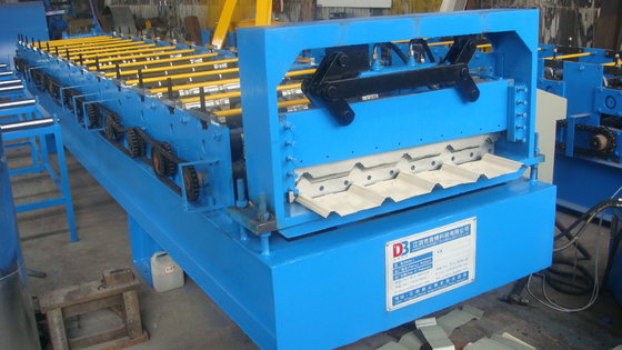 Roof Tile Trapezoidal Sheet Roll Forming Machine 15 Rows 1.32 Inch Chain Driving