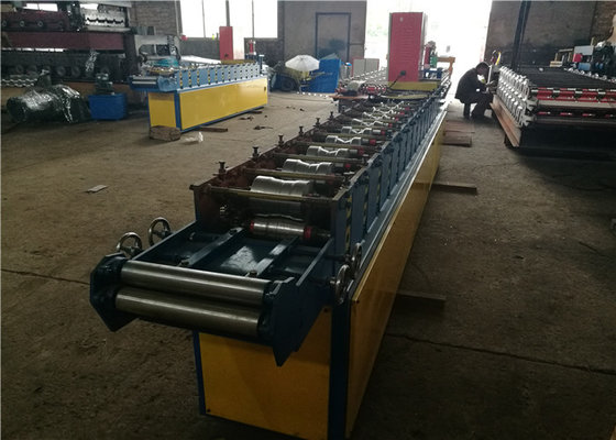 Rolling Shutter Door Roll Forming Machine , Shutter Manufacturing Equipment