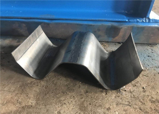 Guard Rail Crash Barrier Roll Forming Machine 27.5KW Hydraulic Punching Device