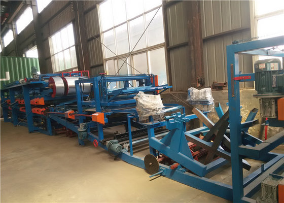 EPS Roof / Wall Panel Sandwich Panel Production Line 33m Length Fully Automatic