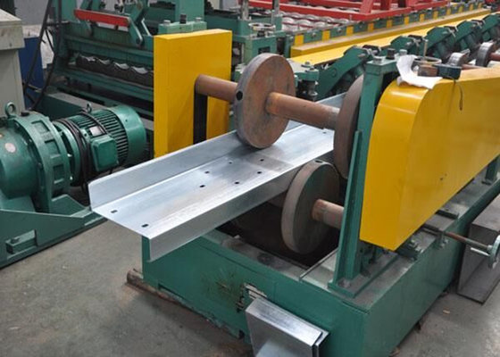 Type  80-300 CZ Purlin Roll Forming Machine For Galvanized Steel Sheets