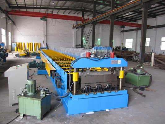 Galvanized Steel Floor Deck Roll Forming Machine 30 Rows PLC Control System