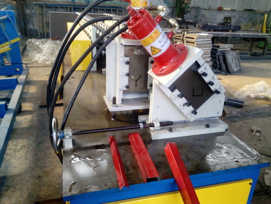 Sri Lanka Stud And Track Roll Forming Machine , Dragon Bone Making Machine