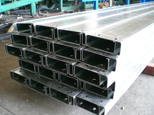 Adjust Size  CZ Purlin Roll Forming Machine With High Speed 10-12m/ Min