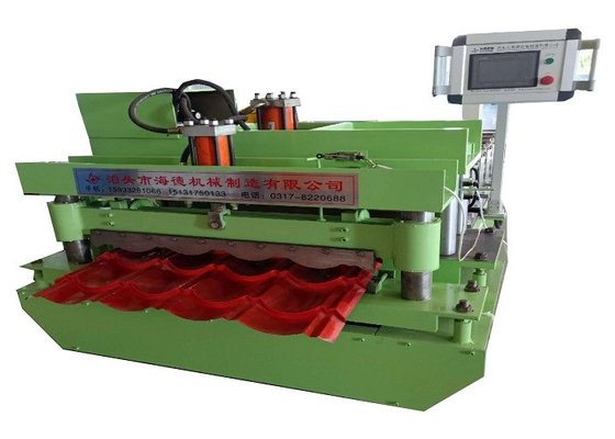 5.5kw High Speed Color Steel Roll Forming Machine 8 Steps With 2.5 Ton Decoiler