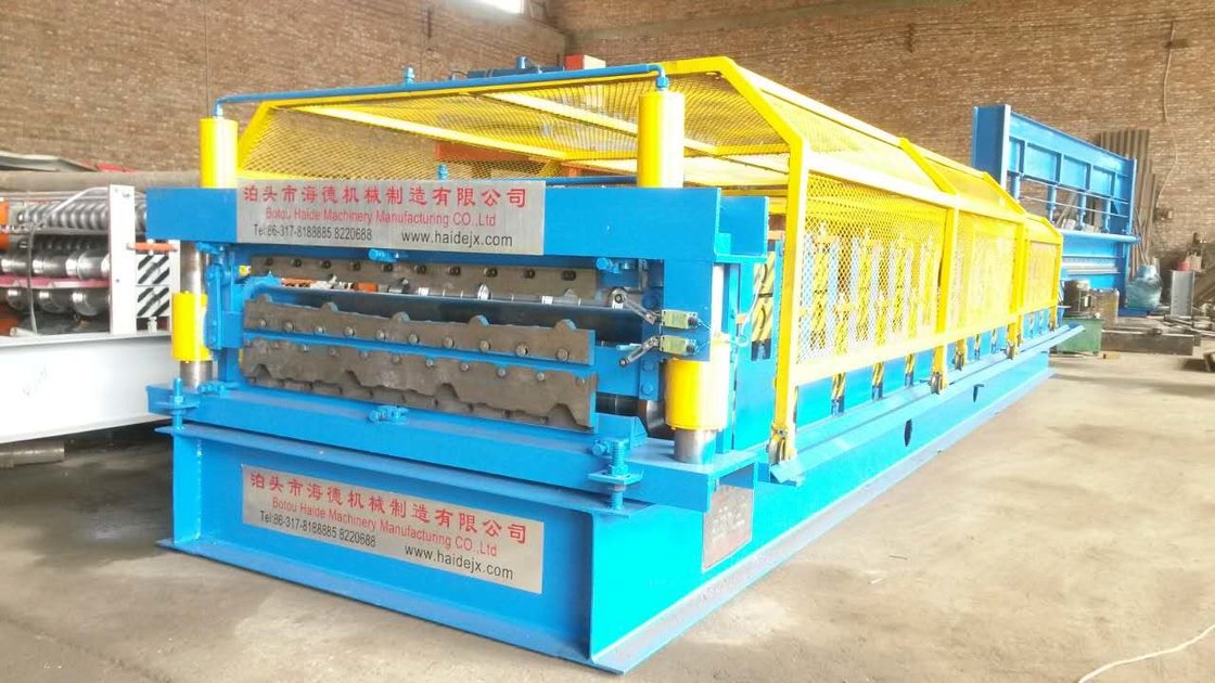 5.5KW Corrugated Profile Double Layer Roll Forming Machine For Making Color Steel