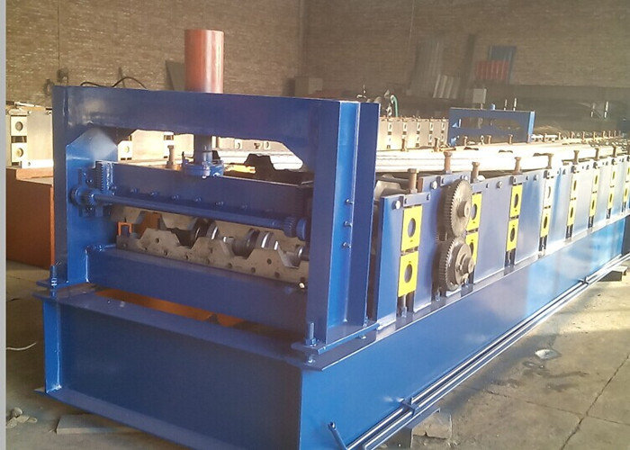 High Speed Metal Deck Roll Forming Machine 688 Steel Structure For Metal Cold