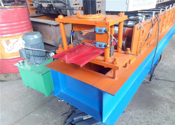 250 Wall Panel Roll Forming Machine , Wall Cladding Corrugated Roll Former 18 Rollers
