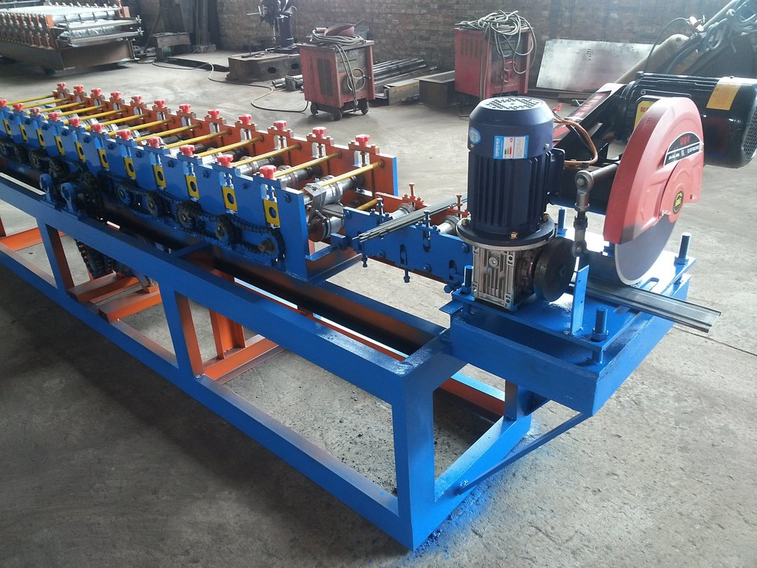 Roller Shutter Door Roll Forming Machine , Color Steel Roller Shutter Machine 12 Rows