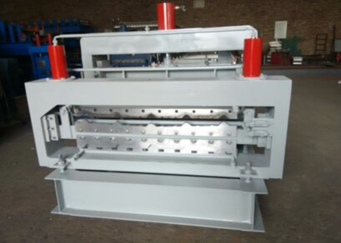 Color Steel Step Tile Roll Forming Machine Solid Shaft Touch Screen Control