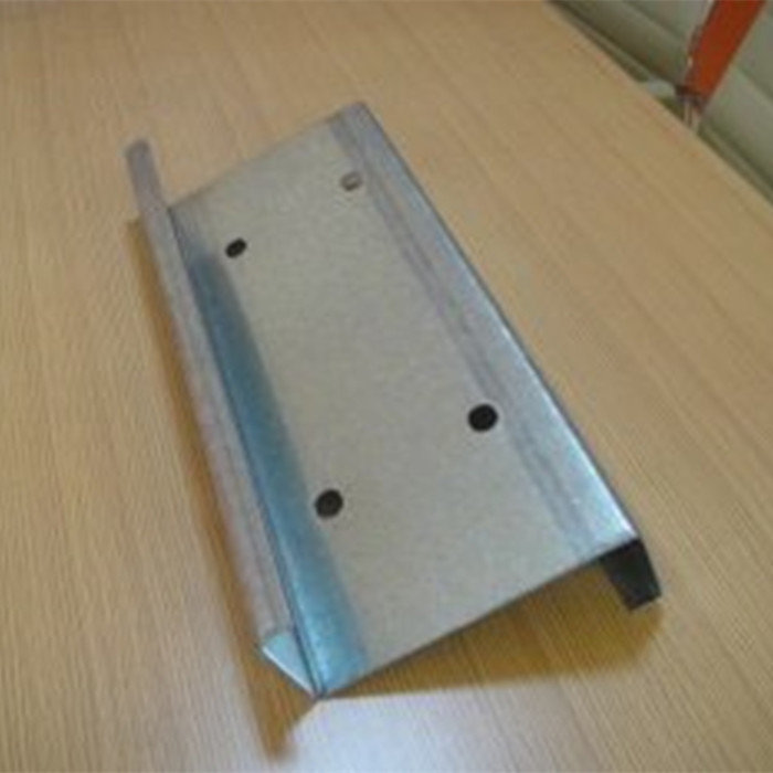 Adjustable Metal C/U/Z Purlin Machine double 11KW  Steel Raw Material For House