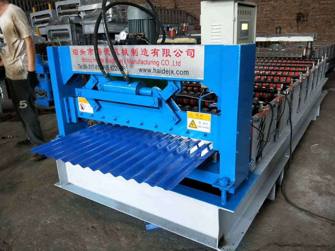 Type 850 Corrugated Roll Forming Machine With 4KW Hydraulic Power feeding 1000mm decoiler  4 tons