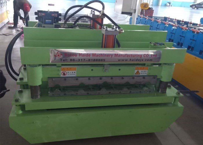 820 IBR Precision Glazed Tile Roof Making Machine Speed 6m/Min Siemens PLC Control