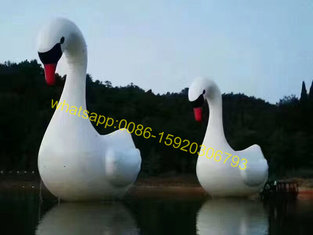 China lake giant inflatable swan supplier