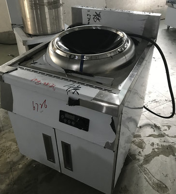 304 Stainless Steel Commercial Induction Cooker With Digital Computing Control